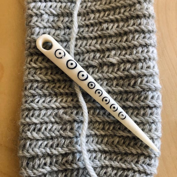 Bone Knitting Needle for Nalbinding or Weaving - Etsy