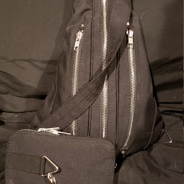 Tri Zipper Back Pack Convertible Fanny Pack in Black Canvas W/ Silver ...