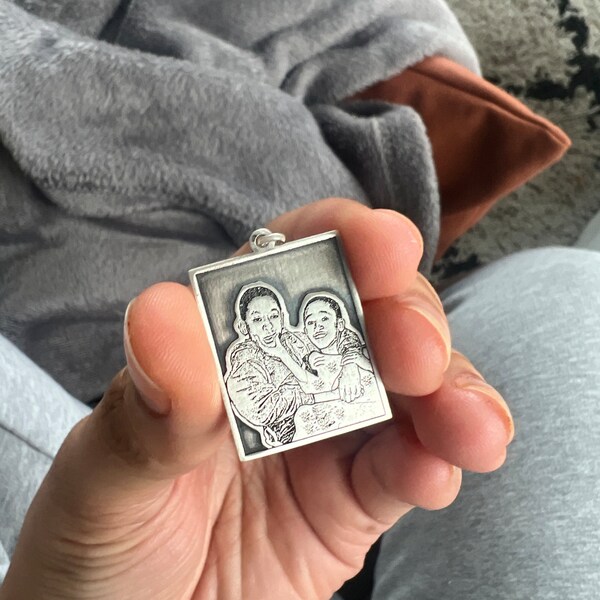Handmade Photo Engraved Necklace • Custom Couples Portrait Necklace ...