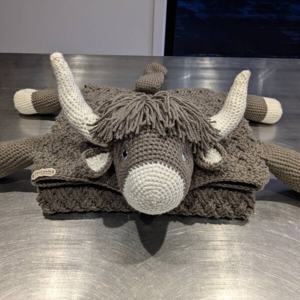 3in1 Highland Cow Folding Baby Blanket Crochet Pattern | Scottish Cow ...