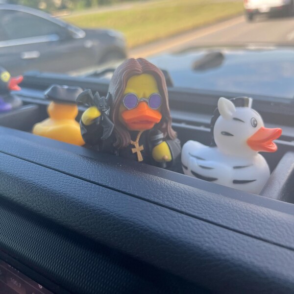 3D Printed Creepy Clown-inspired Jeep Duck – Spooky Collectible for ...