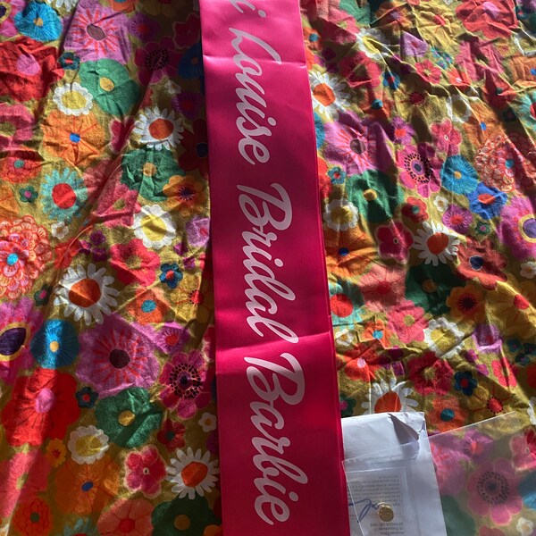 Glam-ma Baby Shower Sash Your Choice of Sash and Print Colours. Perfect ...
