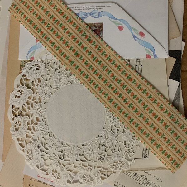 50 Pieces of Vintage Paper Ephemera Pack, Postcards Envelopes, Stamps ...