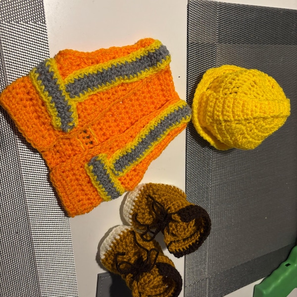 CROCHET PATTERN Baby Honey Bear Outfit, Pooh Bear, Sizes 0-12 Months ...