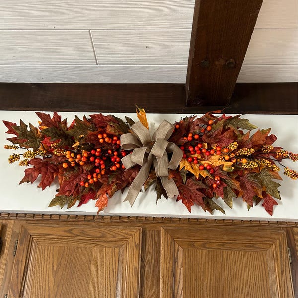 Fall Leaf Swag, Horizontal Autumn Maple Leaf Decor, Harvest Wall ...