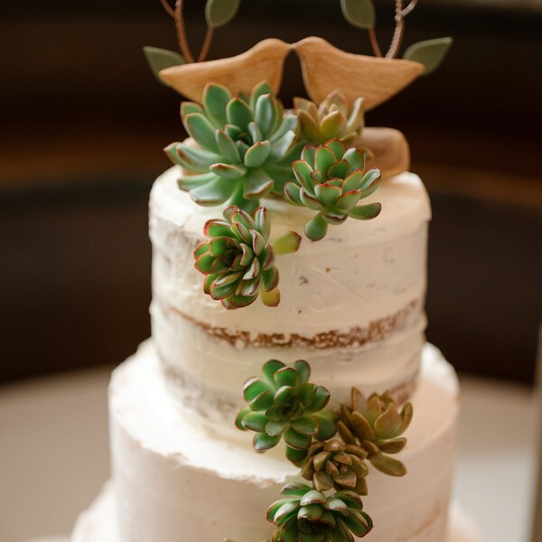 Sage Green Wedding Cake Topper, Wooden Cake Topper, Green Wedding ...