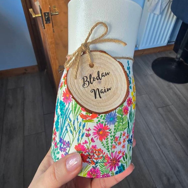 Personalised Retirement Vase, Sunflower Vase, Retirement Gift for Women ...