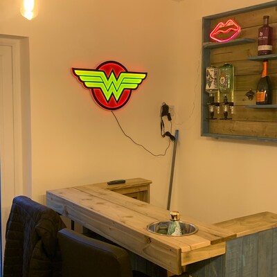 The FLASH DC Comics Thunderbolt LED Halo Light regular With Pedestal ...