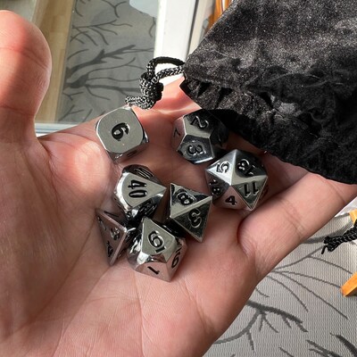 Outrun Dice Set Sharp Edge Resin Dice for D&D / Neon Dice Dungeons and ...