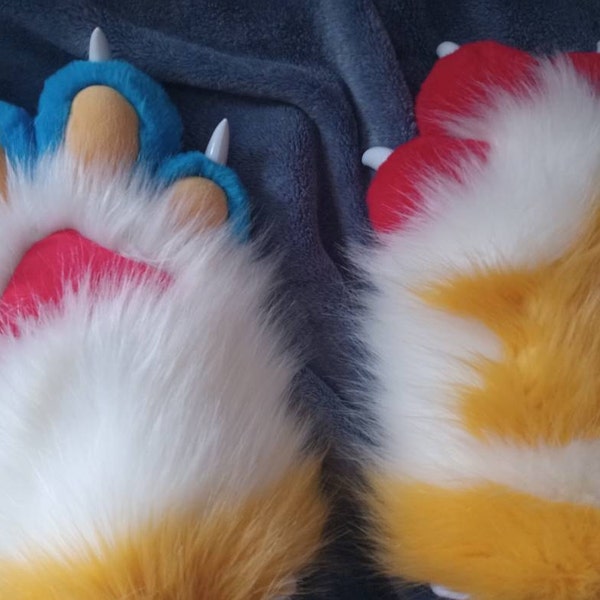 Furry Paws With Star Pattern and Colorful Style | Fluffy Fursuit ...