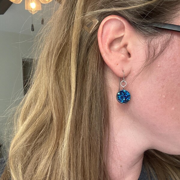 Set of 4 Resin Geode Crystal Snowflake Christmas Ornaments in White ...