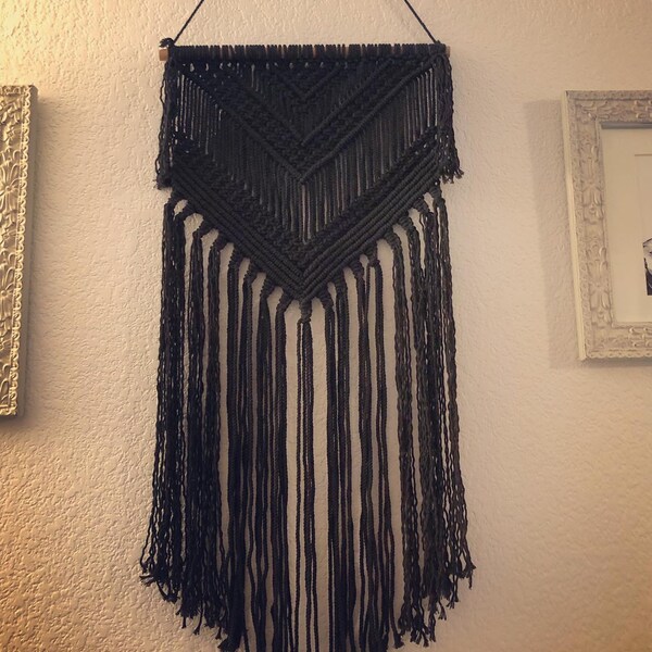 Black Macrame Wall Hanging, Woven Boho Wall Decor, Handmade, Electic ...