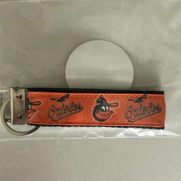 NHL & NBA Key Chains (capitals, Flyers, Penguins, Rangers, Bruins ...