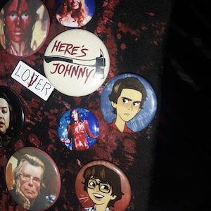 Birds of Prey Harley Quinn and Bruce the Hyena Heart-shaped - Etsy