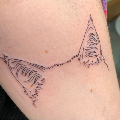 Ear Outline DIGITAL, Custom Pet Tattoo, Minimalist Illustration Print ...