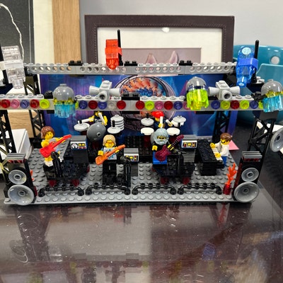 Grateful Dead Stage CUSTOM Made of Lego Bricks Jerry Garcia Phil Lesh ...