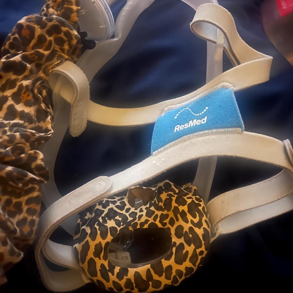 CPAP BIPAP Wrap Around Face Head Hair Protection From Straps Pain Cover ...