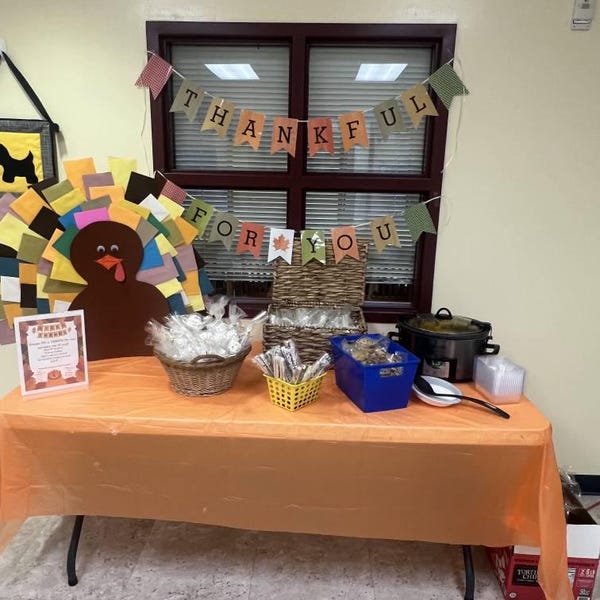 Thankful for You Banner Printable / Thankful Banner / Thankful Bunting ...