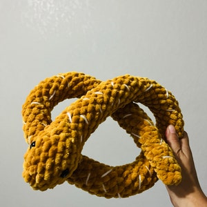Pretzel Snake Crochet Pattern - Etsy