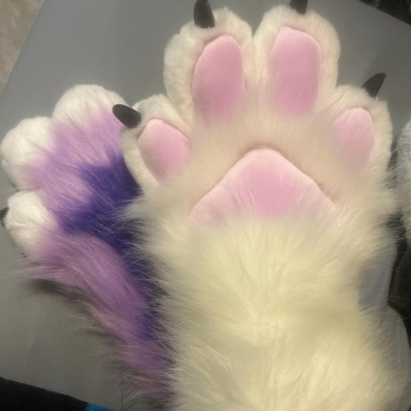 Furry Paws With Star Pattern and Colorful Style | Fluffy Fursuit ...