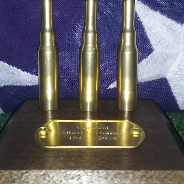 Three Volley Salute Memorial Shell Wall/desk Display, Laser Engraved ...