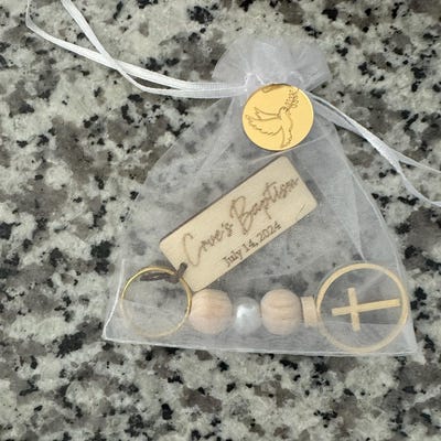 Christening Guest Favors, Personalized Mini Wooden Rosary Favor Baptism ...