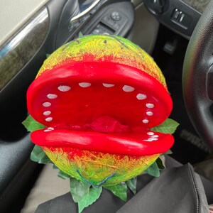 Little Shop of Horrors Audrey Two Pod One Hand Puppet. Replica Hand ...