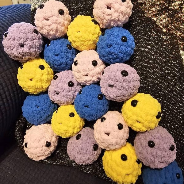 Crochet Octopus Stress Blob Pattern: Amigurumi Toy (PDF Pattern) - Etsy