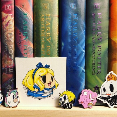 Big Bad Batsy Bat Head Trick or Treat Pail 1.75 Hard Enamel Halloween ...