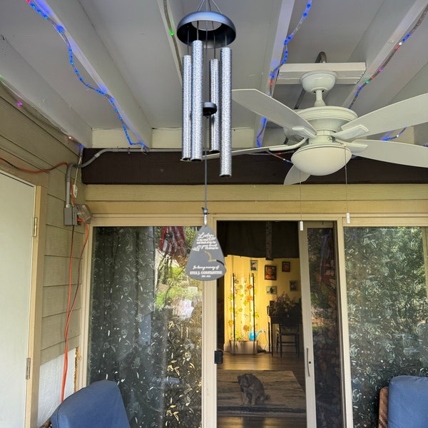Memorial Wind Chimes | Personalized Listen to the Wind Sympathy Wind ...