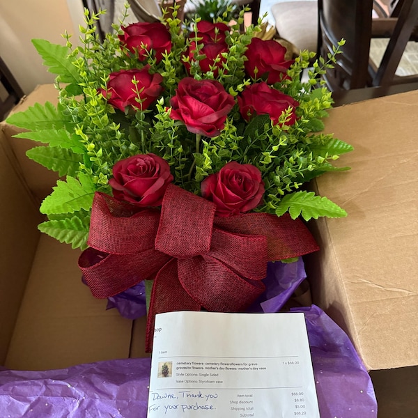 Cemetery Flowers - Christmas Cemetery Flowers - Christmas Cemetery ...