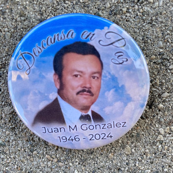 Custom Photo Graduation Button Pins or Magnets Keepsake 2024 Graduation ...