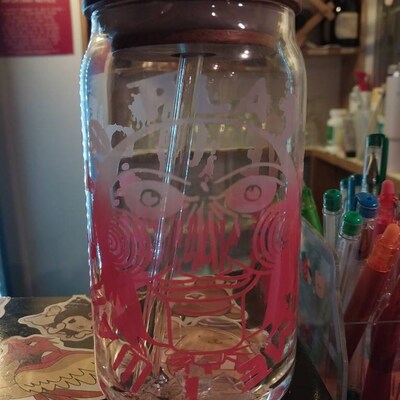 Lost Boys David Color Changing Red Permanent Vinyl on Libbey Beer Can ...