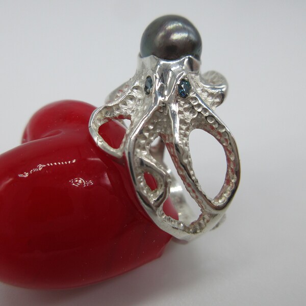 An "octopus" Ring in Sterling Silver W/tahitian Black Pearl Body and ...