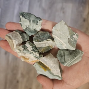 Raw Bloodstone Crystal 1 to 2 From India Aka Heliotrope Bulk Rough ...