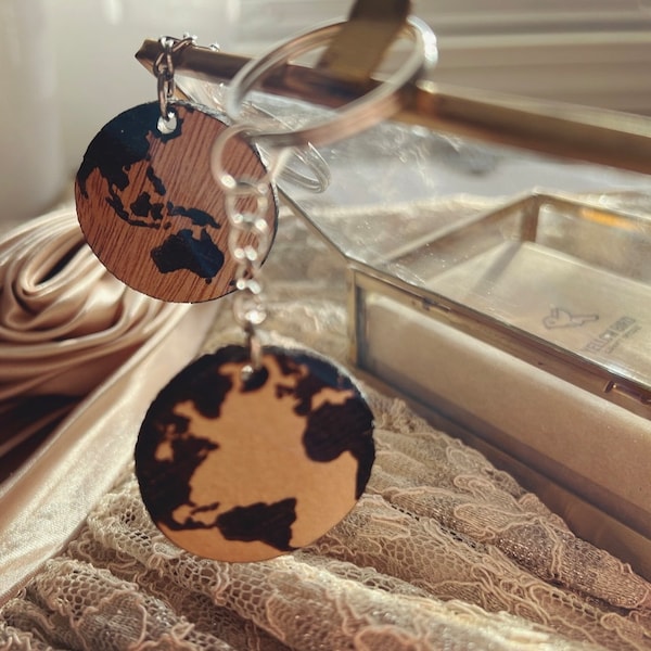 Globe Wood Keychain, World, Earth, Globe, Keychain, Gift for Mother ...