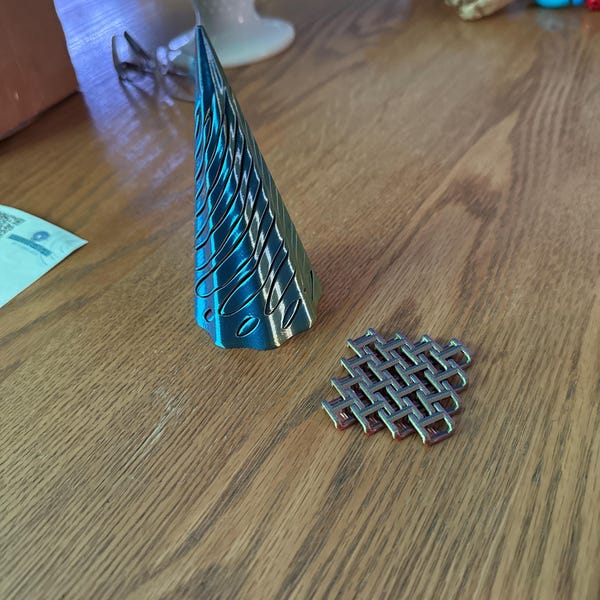 Vortex Pyramid Fidget 3D Printed Desk Toy & Display - Etsy