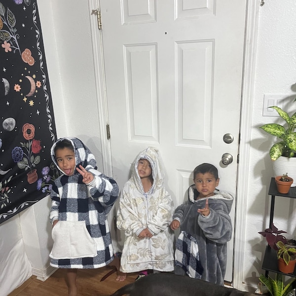 Snuggie Wearable Blanket Pattern. Sweatshirt Coat Sewing PDF Pattern ...