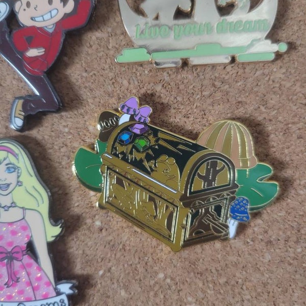 Amphibia Calamity Box Music Chest Enamel Pin - Etsy