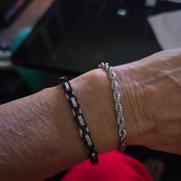 Titanium Steel Square Edges Cross & Stainless Steel Figaro 4mm Chain ...