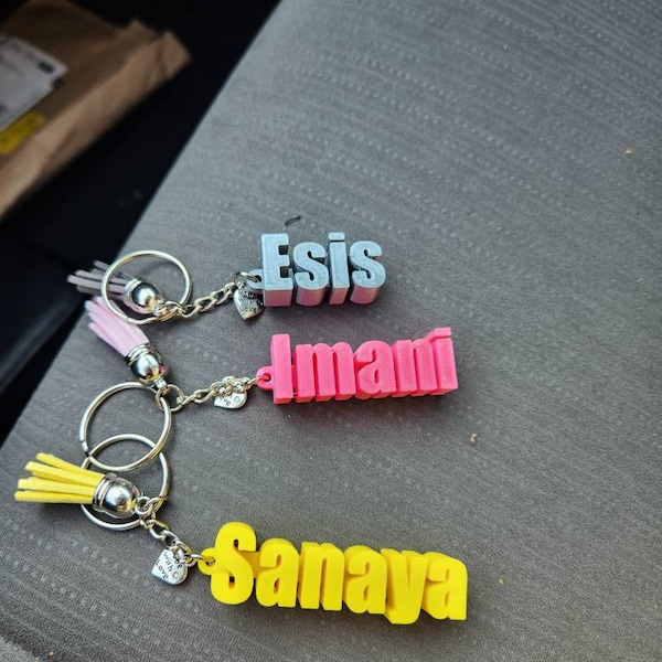 Personalized Name Keychain / Personalized Gift for Mom / Personalized ...