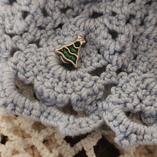 Pandora Stay Cool Emoji Charm, Face, Glasses and Kiss, Pink Lips ...