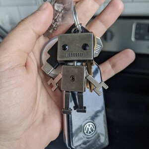 Unisex Robot Keychain / Hardware / Steampunk / Found Object / | Etsy