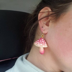 Glow in the Dark Tropical Sunset Vibe Caps 14k Gold Hooks | Etsy