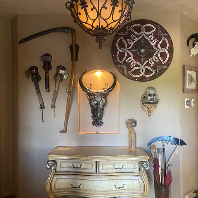 Vertical Axe Display - Etsy