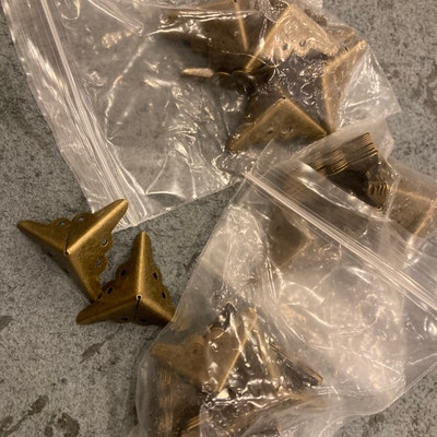 20pcs Bronze Wooden Box Corner Case Corner Protector Flower Pattern ...