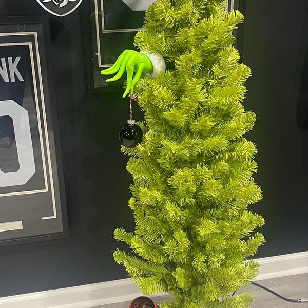 3D Printed Grinch Christmas Hand | Key & Ornament Holder | Fun Holiday ...