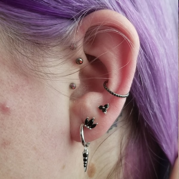 Black CZ Crystal 6mm, 8mm, 10mm, 12mm Titanium Clicker · Daith/helix ...