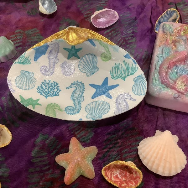 Floral Decoupage Clam Shell Kit: DIY Crafting Gift - Etsy