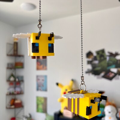 Minecraft-inspired Bee Fan Pull - Etsy